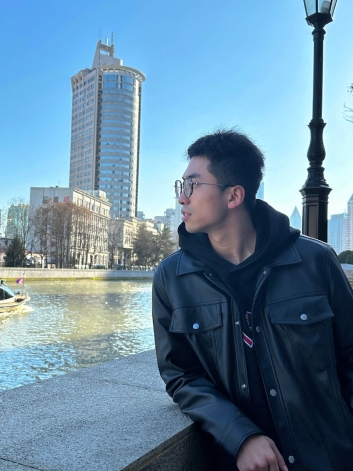 复旦微纳传感器课题组 | Yiwei Wang