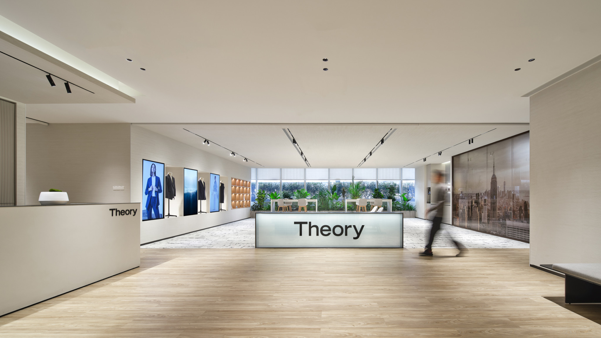 C O L O R F U L L 昱 景 设 计 | 2023 / 迅销(中国)总部办公