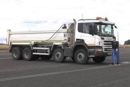 盲区监测R151和移动监测R159