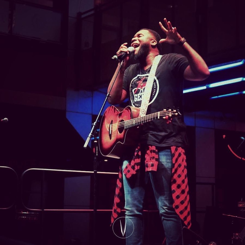 Isaiah Freeman | 音乐驿站-音乐无价琴有家，音乐驿站走天下！