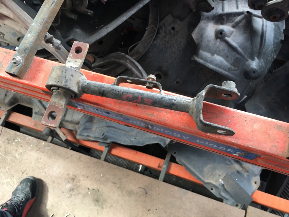 Honda EP3 LHR/RHR Low Control Arm