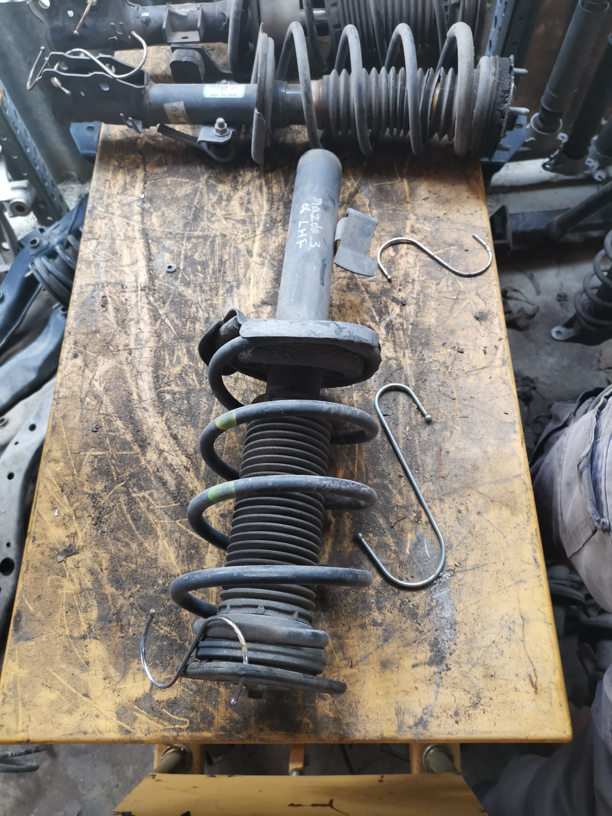 Mazda 3 BK 2005-2008 LHF/LHR/RHF/RHR Shock Absorbers