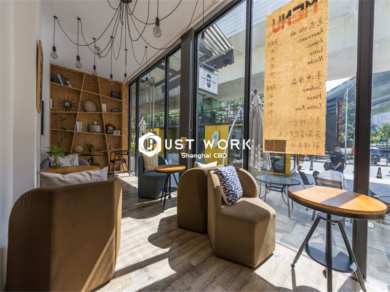 BEEHIVE蜂巢(1876老站创意园)